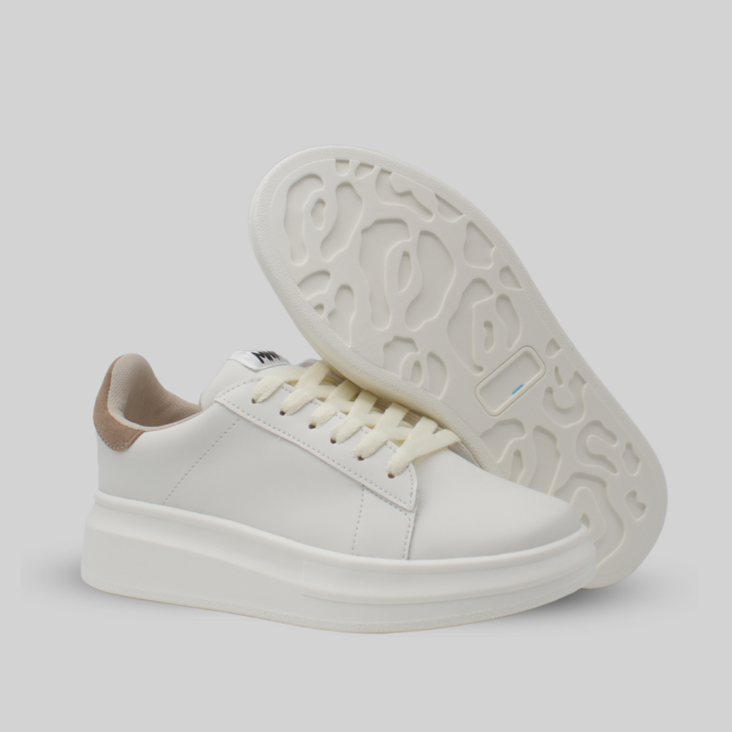 TENIS – Monky